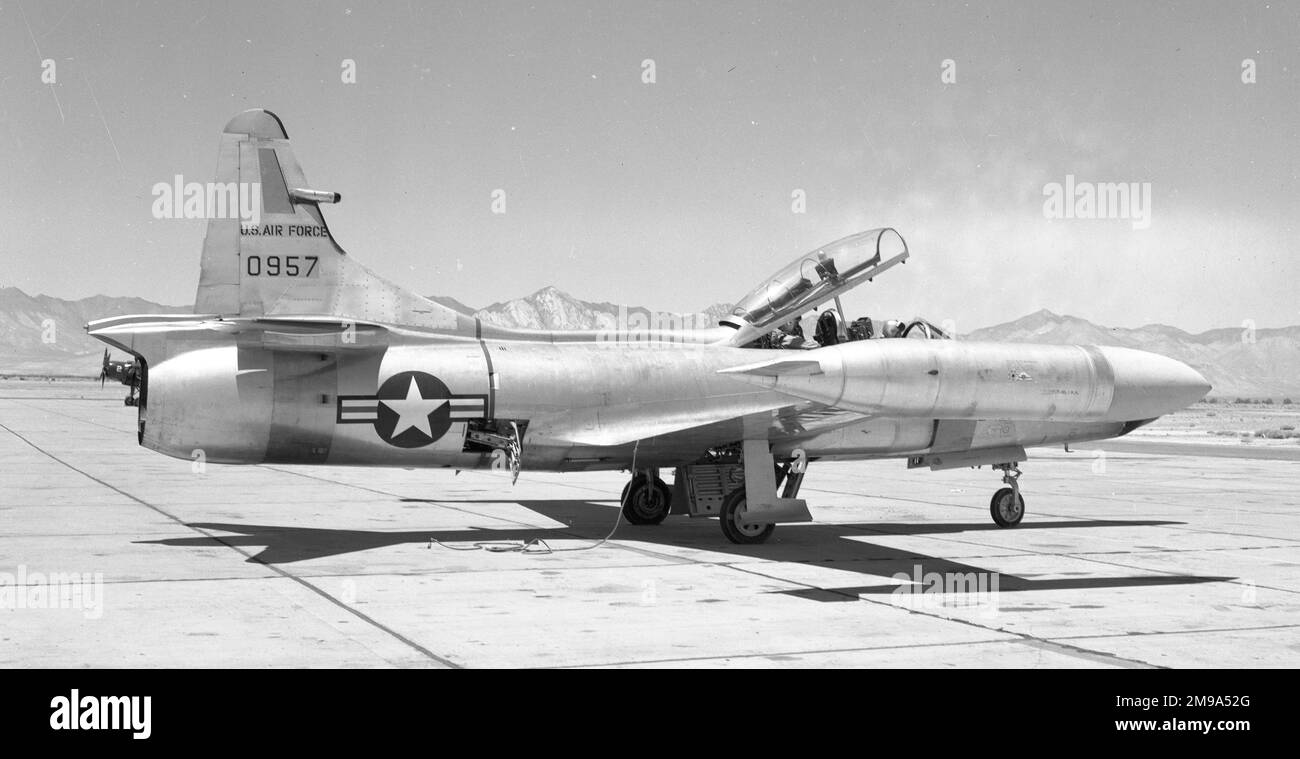 880 8002 hi-res stock photography and images - Alamy