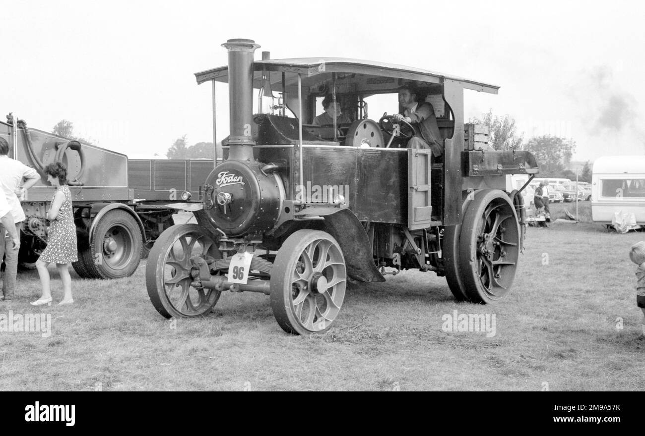 Maker: Edwin Foden, Sons and Co of Elworth Works, Sandbach, Type ...