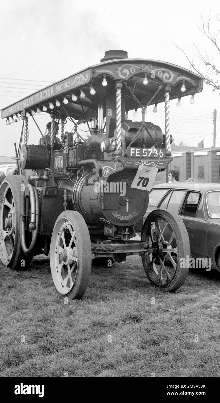 Maker: Robey & Co of Lincoln Type: Showmans Tractor Number: 41492 Built ...
