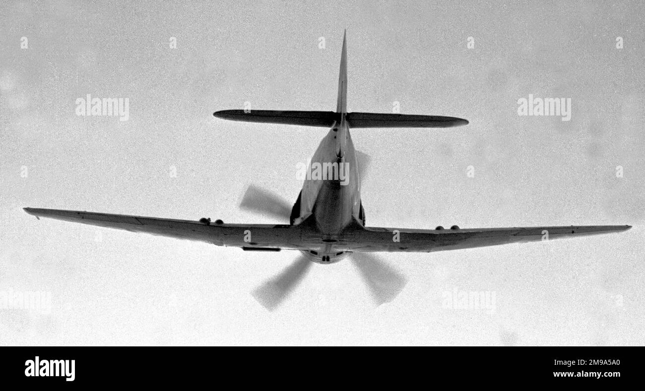 Hawker Fury prototype NX802 Stock Photo - Alamy