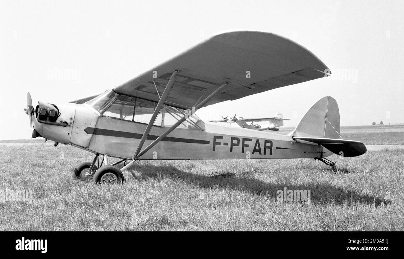 Badez giraud mercier hi-res stock photography and images - Alamy