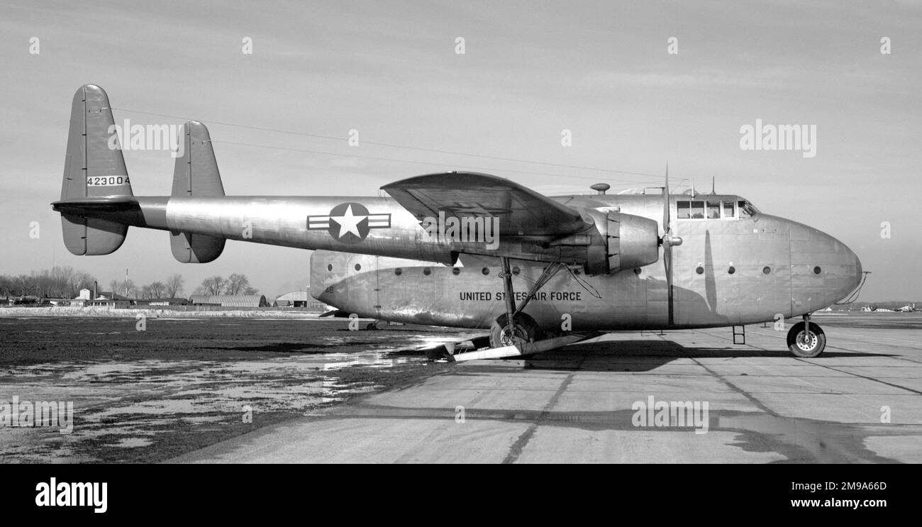 United States Air Force - Fairchild C-82A-15-FA Packet 44-23004 (msn ...