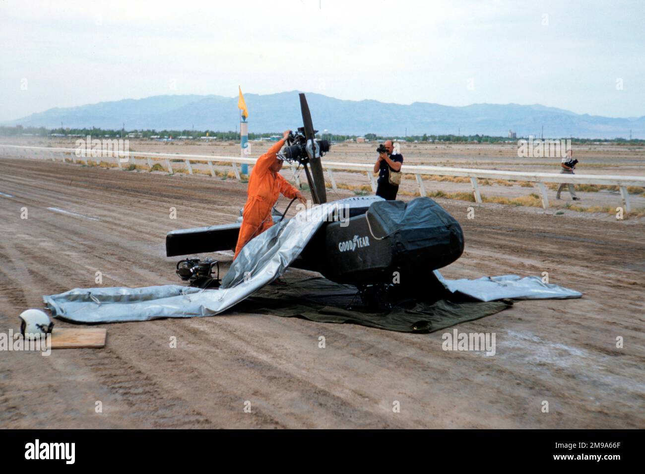 Aeroplanbe hi-res stock photography and images - Alamy