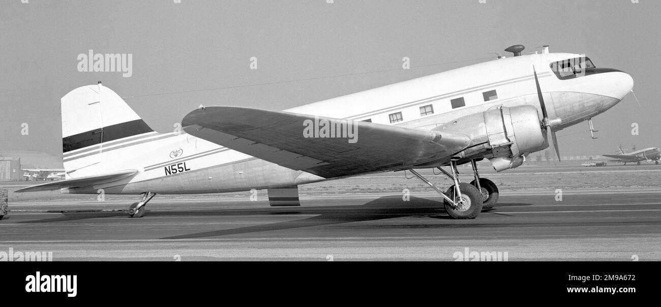 Douglas C-47B-15-DK N55L (msn 15230-26675), of Continental Air Services ...