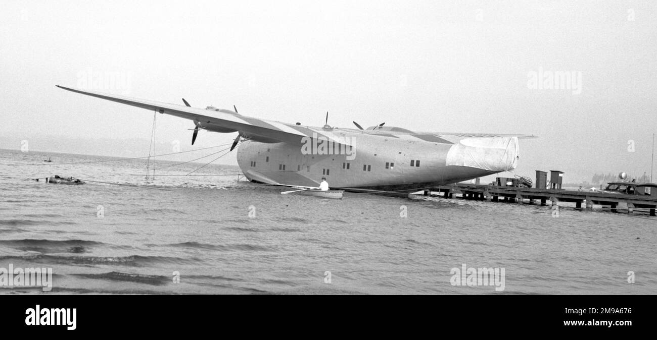 Boeing 314 clipper nc18601 seen seattle modification tail hi-res stock ...
