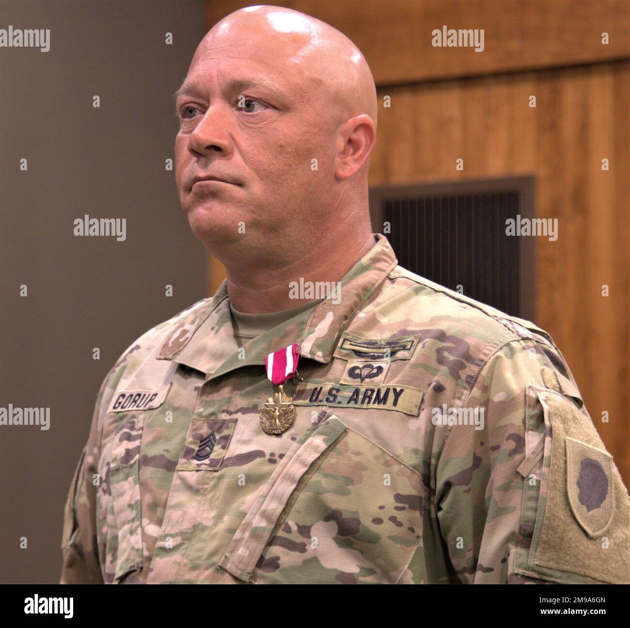 Illinois Army National Guard Sgt. 1st Class Anthony Gorup, the ...