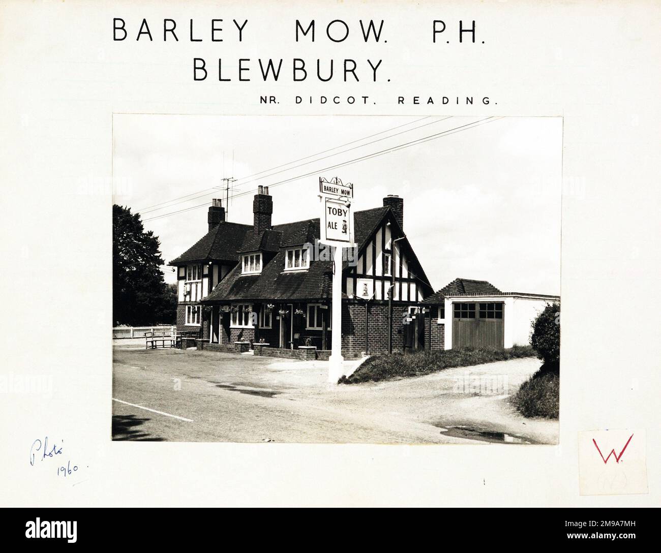 Photograph of Barley Mow PH, Blewbury, Oxfordshire. The main side of ...