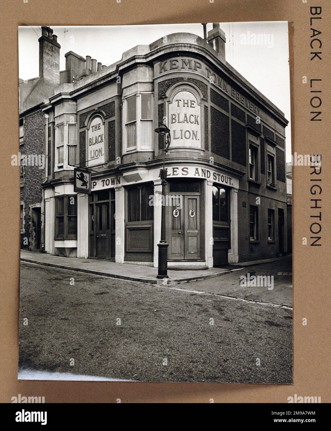 Photograph of Black Lion PH, Brighton, Sussex. The main side of the ...