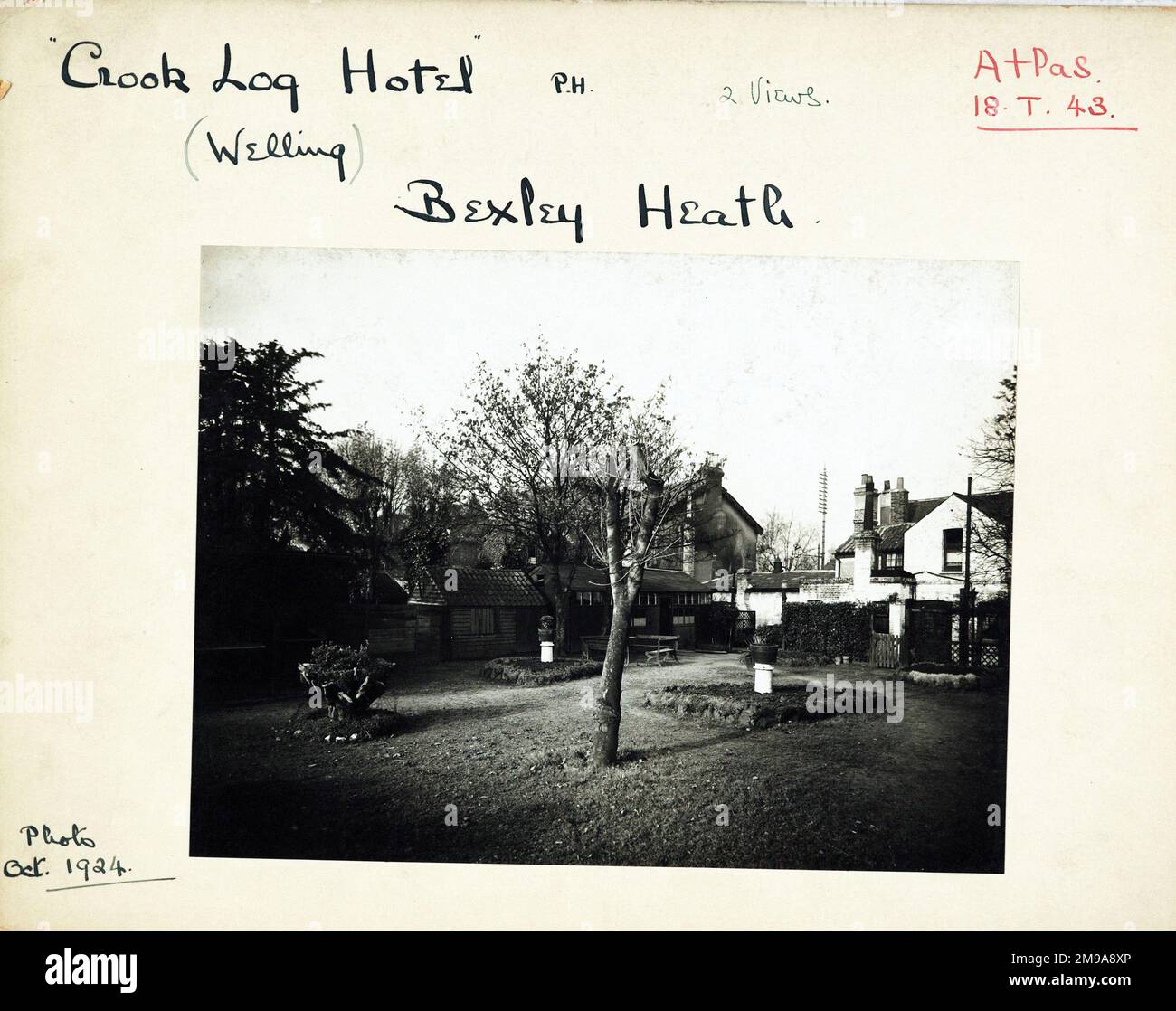 Photograph of Crook Log PH, Bexleyheath, Greater London. The main side ...