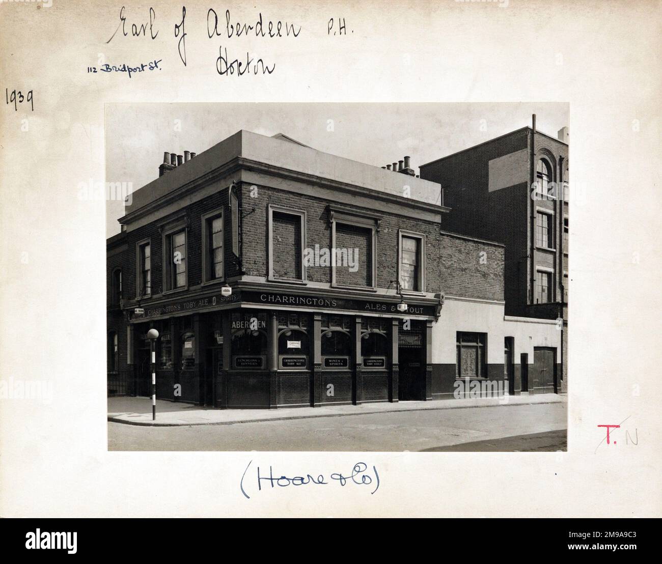 Photograph of Earl Of Aberdeen PH, Hoxton, London. The main side of the ...