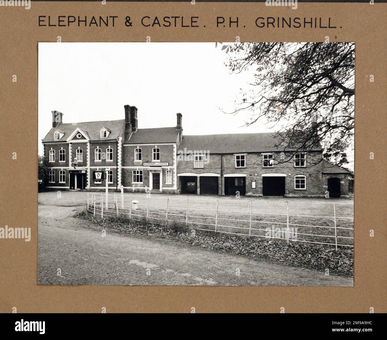 Photograph of Elephant & Castle PH, Grinshill, Shropshire. The main ...