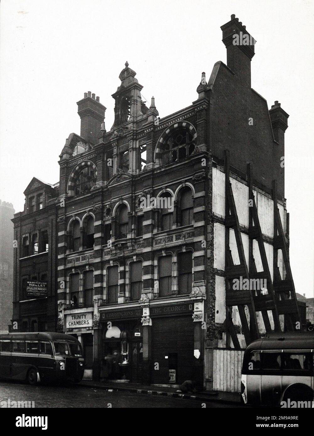 Photograph of George PH, Tower Hill, London. The main side of the print ...