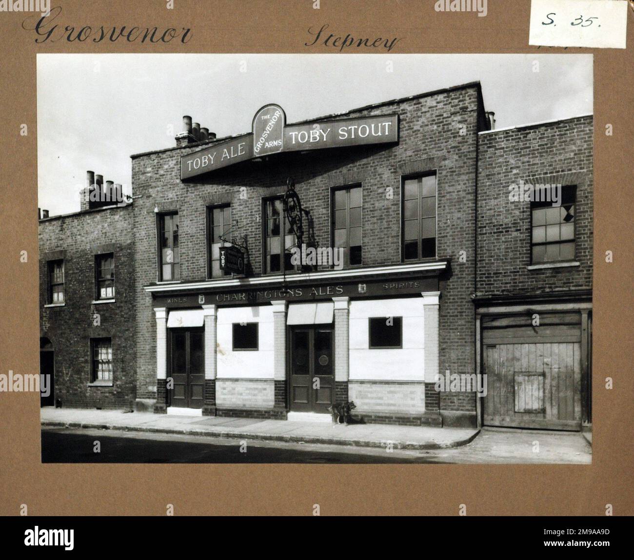 Stepney london 40's hi-res stock photography and images - Alamy