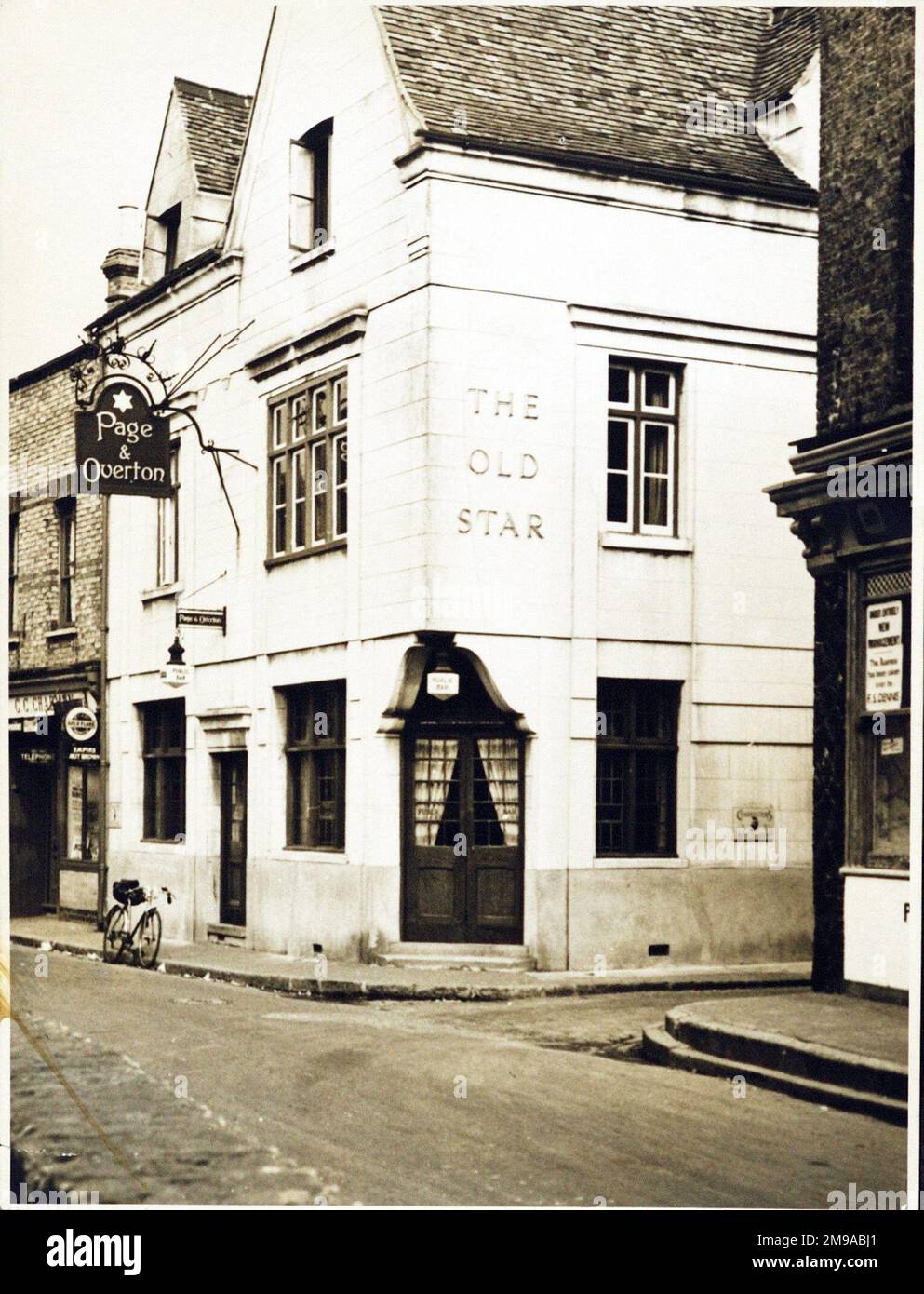 Photograph of Old Star PH, St Mary Cray, Greater London. The main side ...