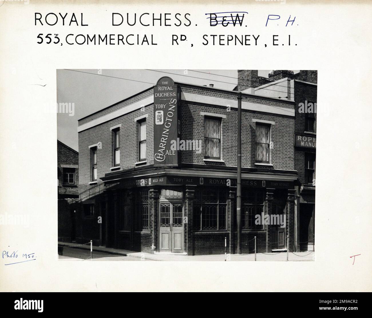 Stepney 1950s hi-res stock photography and images - Alamy