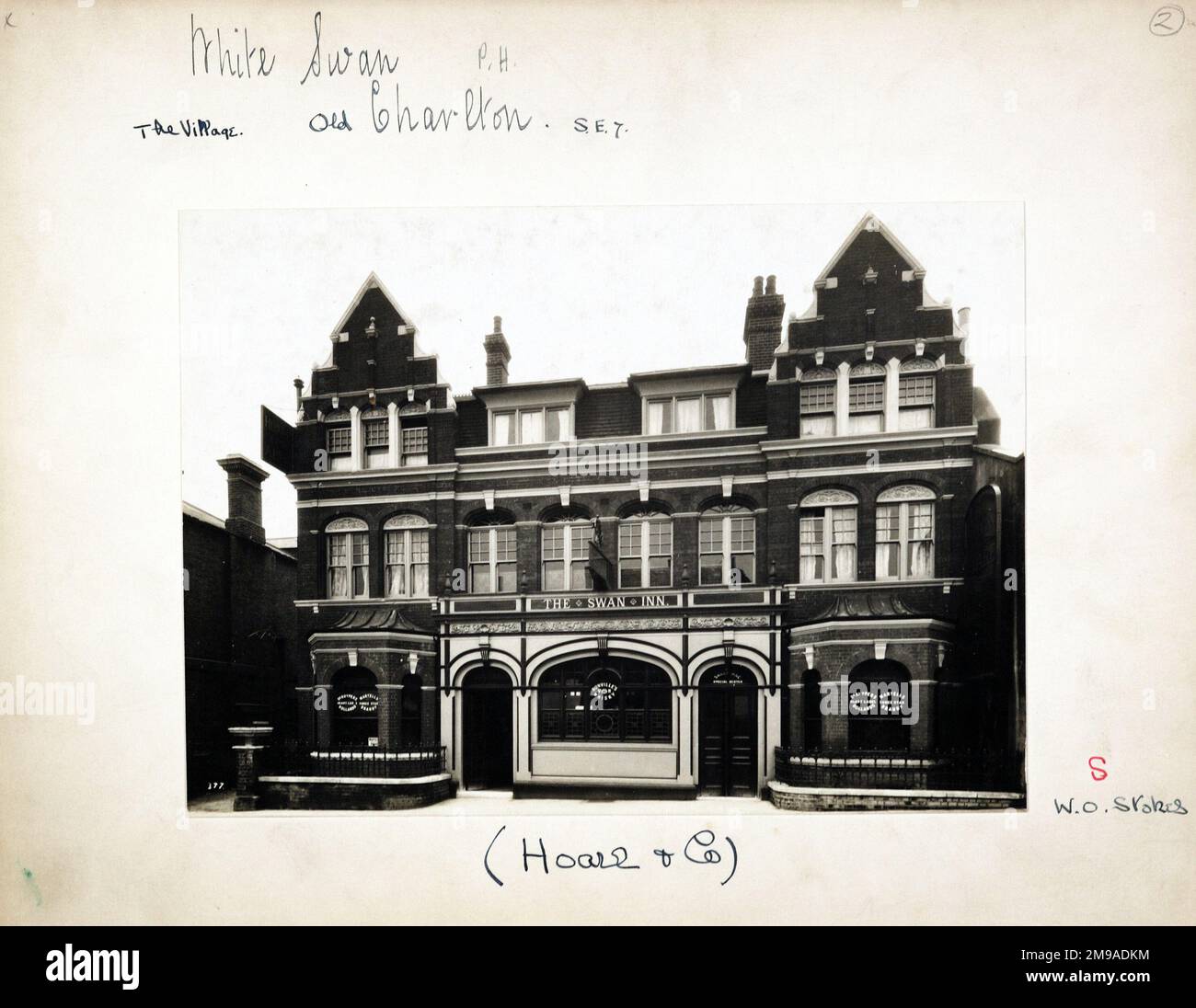 Photograph of Swan Inn, Old Charlton, London. The main side of the ...