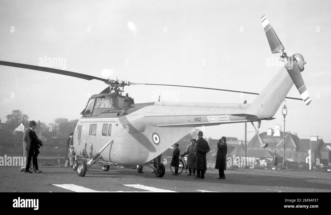Queen's Flight - Westland Whirlwind HCC.8 XN127, VVIP transport for ...
