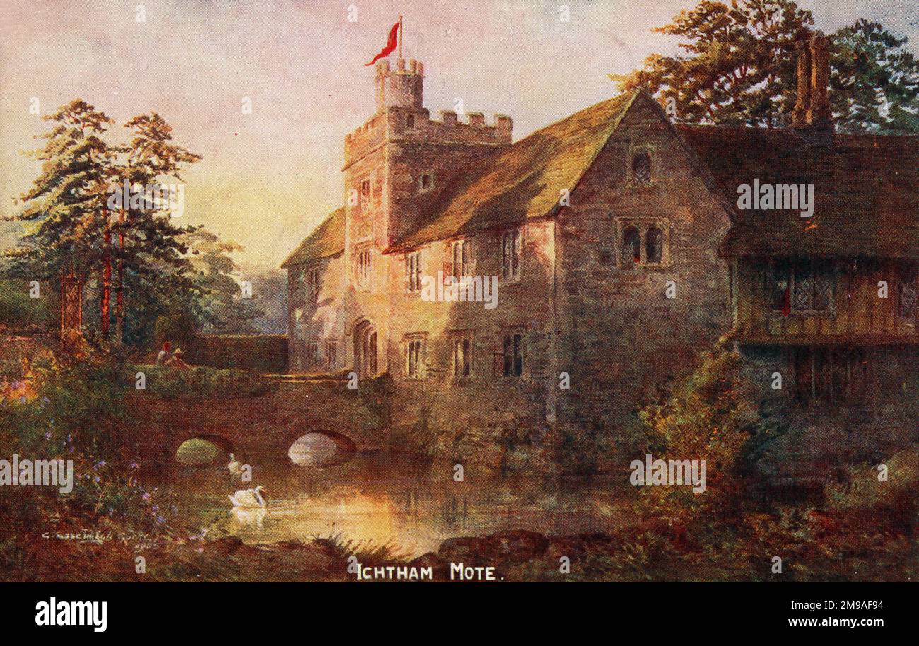 Medieval manor house moat hi-res stock photography and images - Alamy