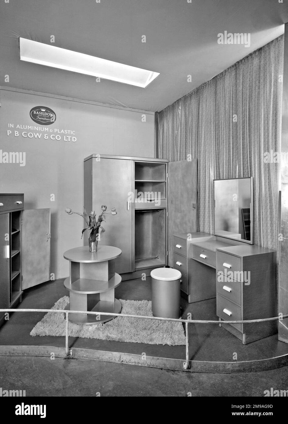 1940s house interiors hi-res stock photography and images - Alamy