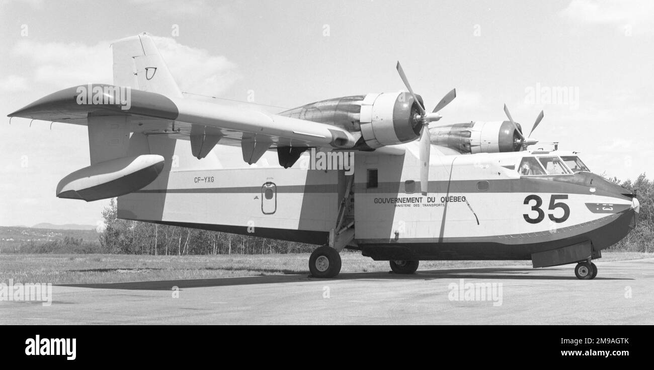 Canadair CL-215 CF-YXG (msn 1009, call-sign '35') of the Ministere des ...