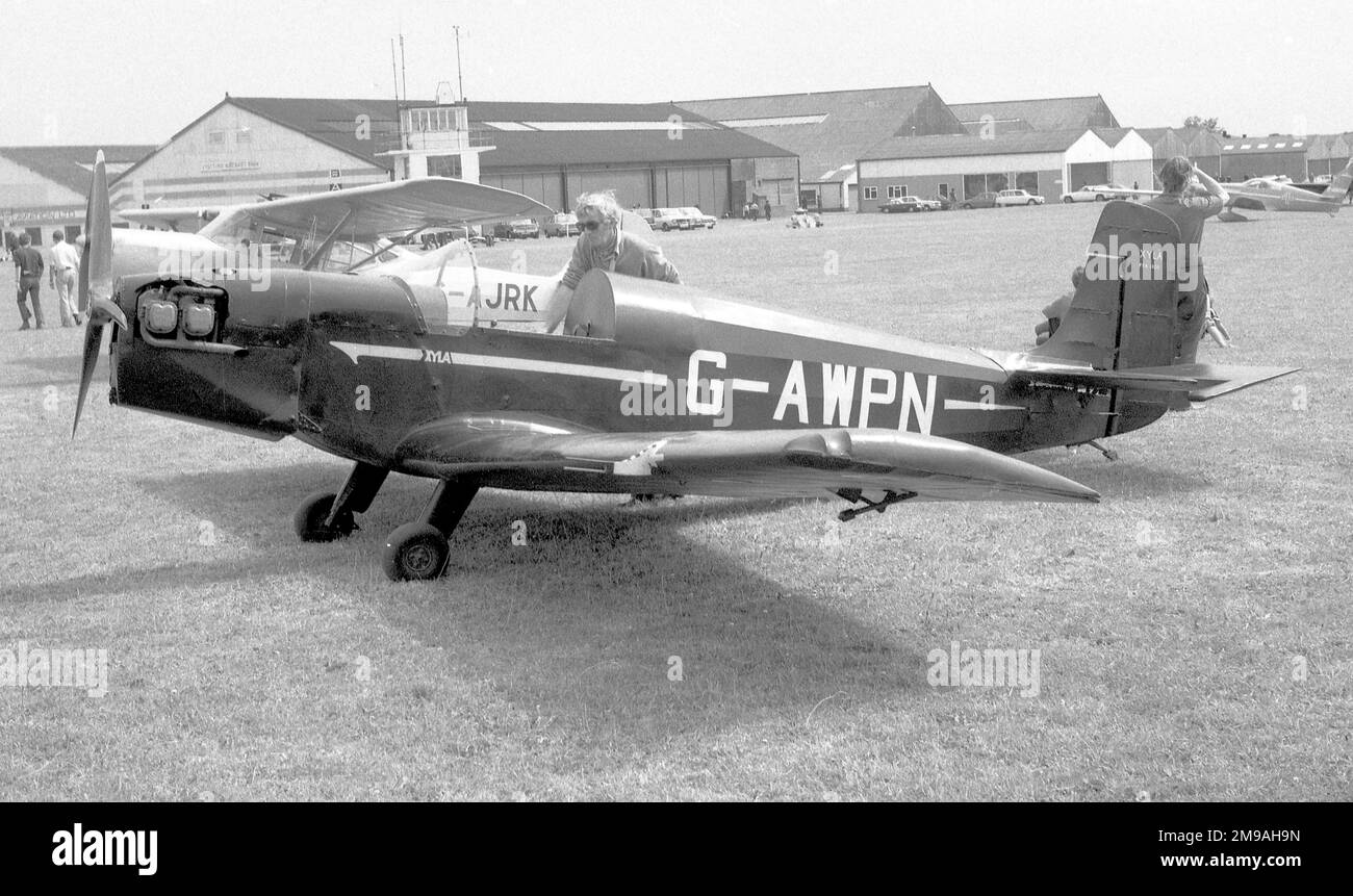 1320 aircraft hi-res stock photography and images - Alamy