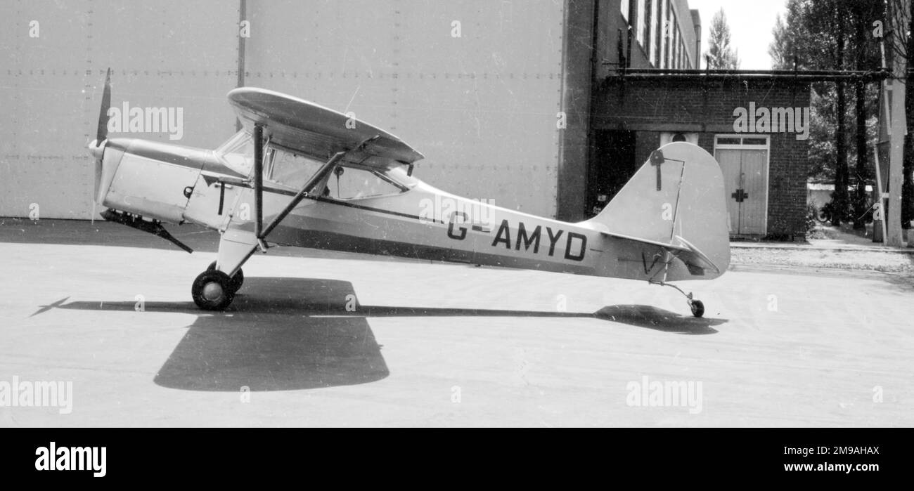 J 5l hi-res stock photography and images - Alamy