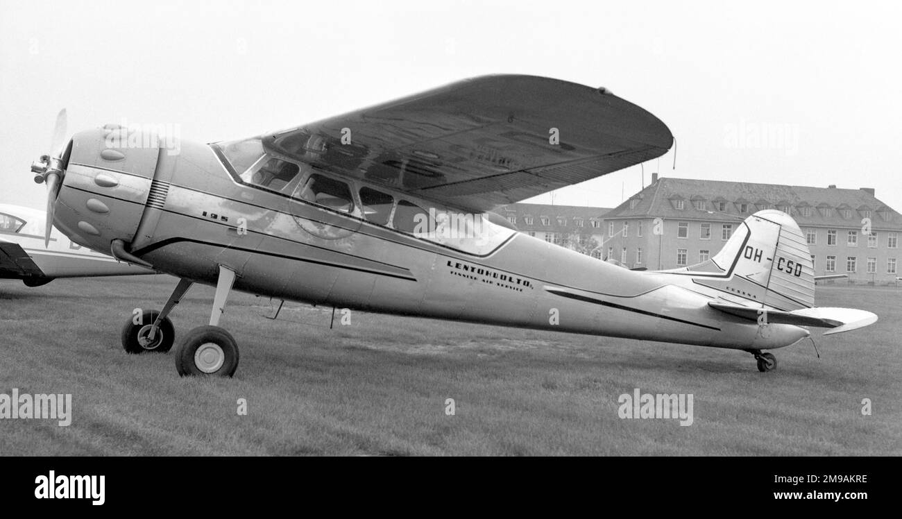 Cessna 195B OH-CSD (msn 16138), of Lentohuolto - Finnish Air Service ...