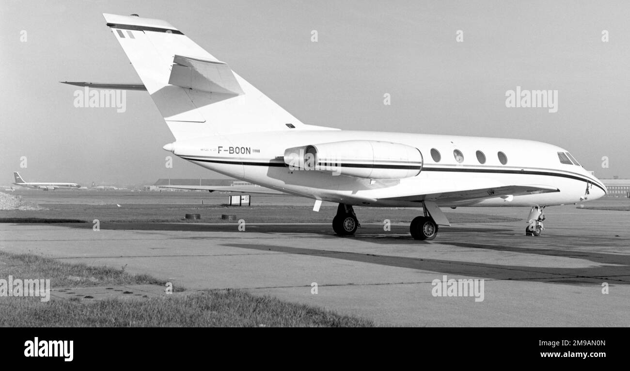 Dassault Falcon 20 F-BOON (msn 25), of Prince Aga Khan, at London ...