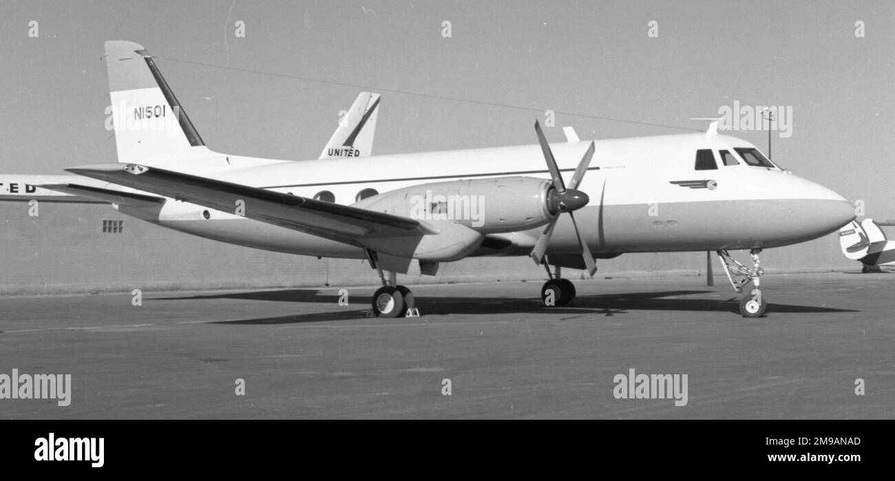 Gulfstream gulfstream ii hi-res stock photography and images - Alamy