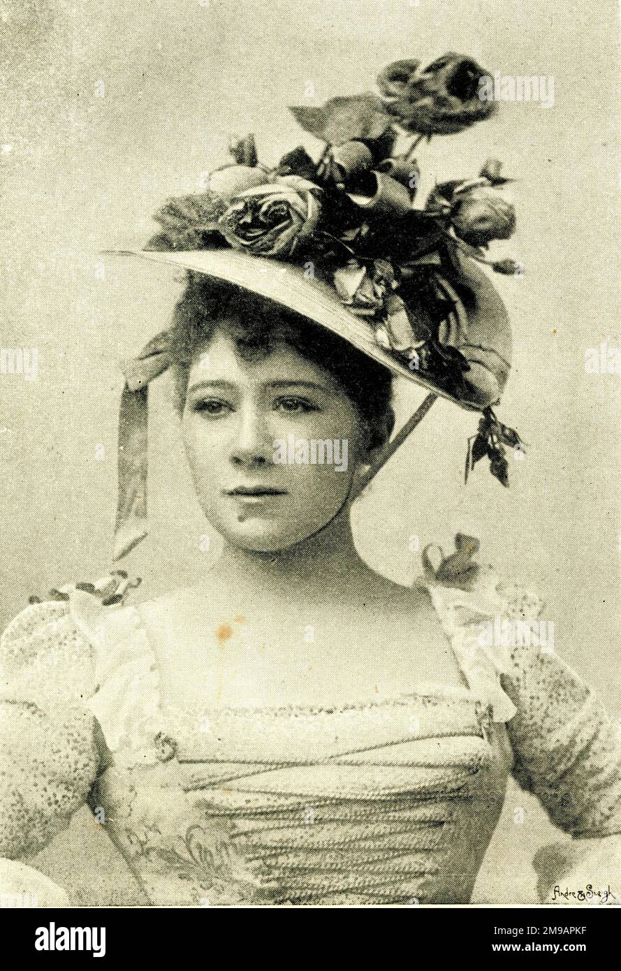 Marie Tempest as Manon Stock Photo - Alamy