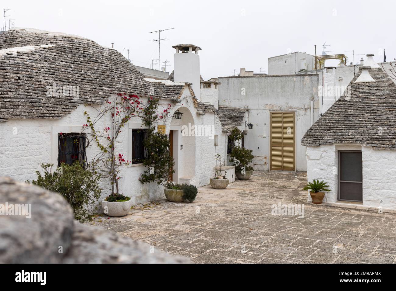 Trulli puglia italy winter hi-res stock photography and images - Alamy
