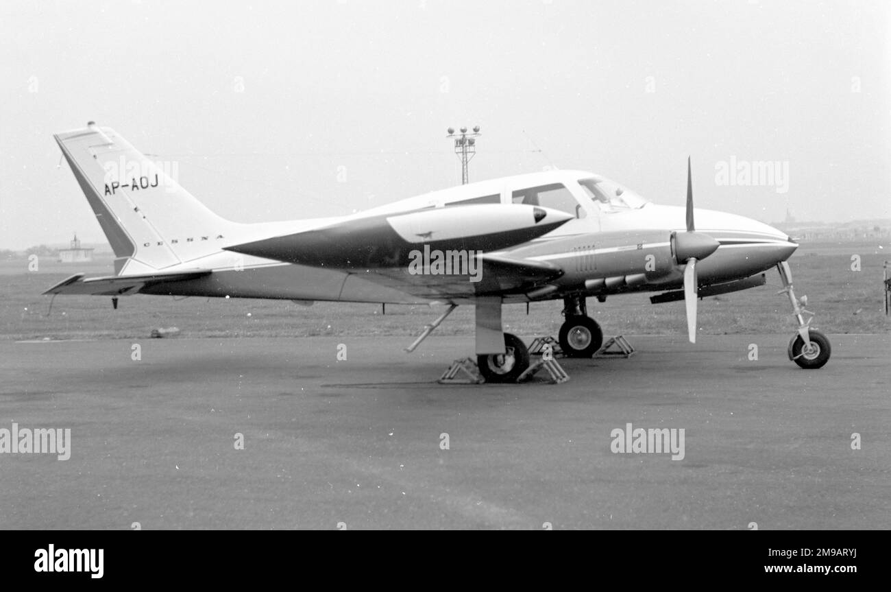 Cessna 320A Skyknight AP-AOJ (msn 320A-0046 Stock Photo - Alamy