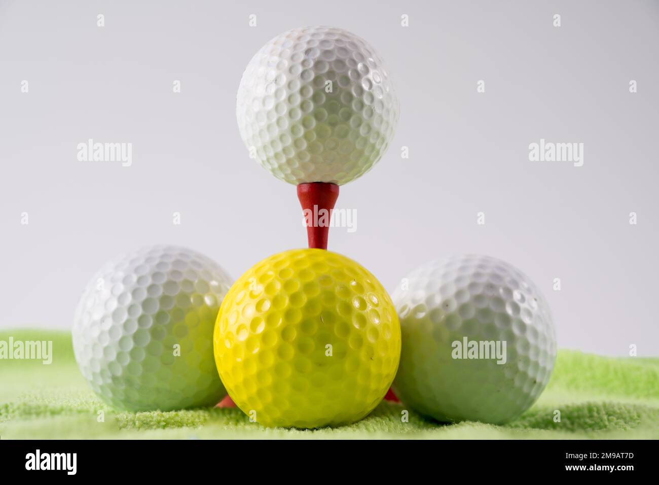Inside golf ball hi-res stock photography and images - Alamy