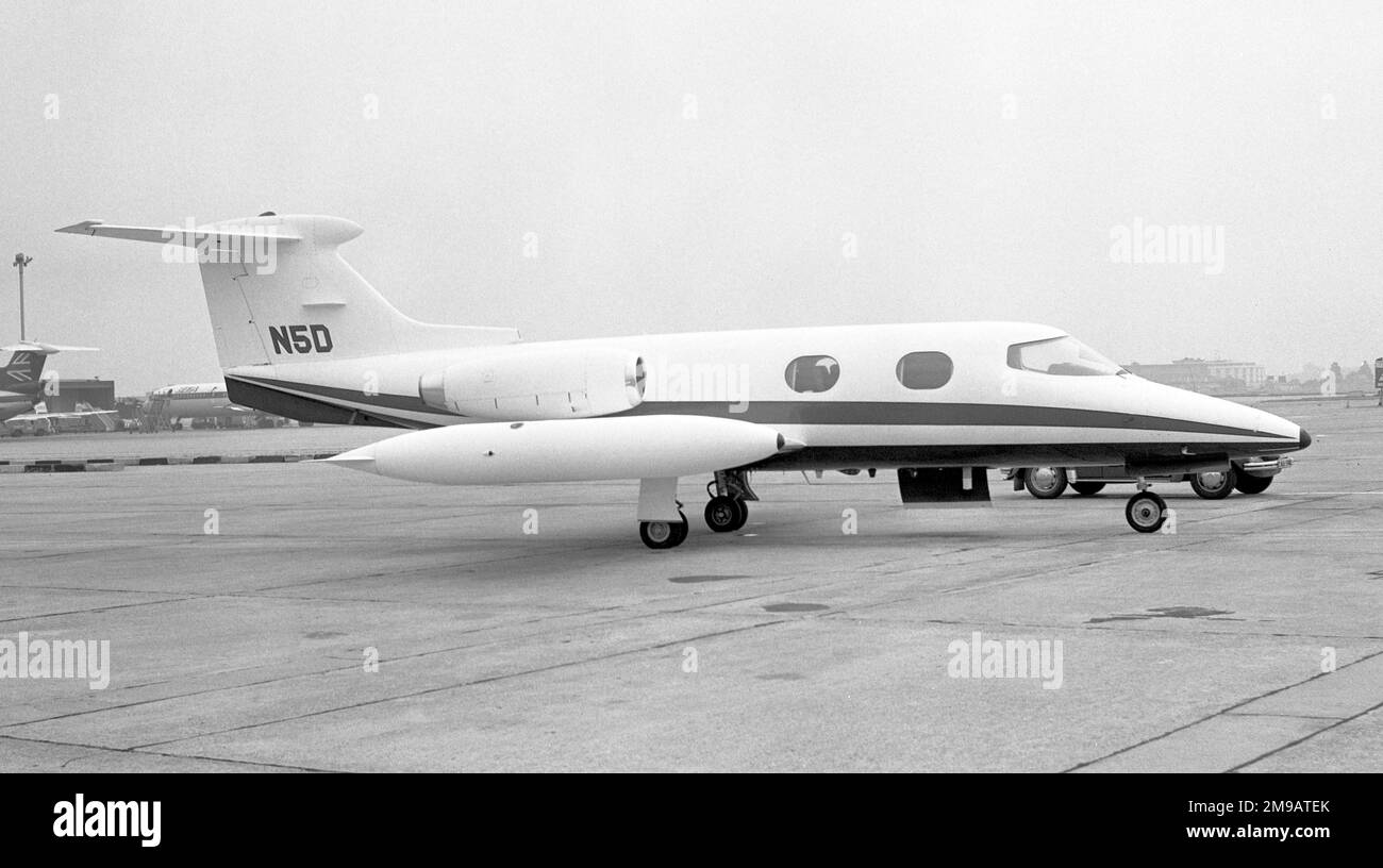 Gates Learjet 23 N5D (msn 23-095), of Dee Howard Aircraft Sales Inc ...