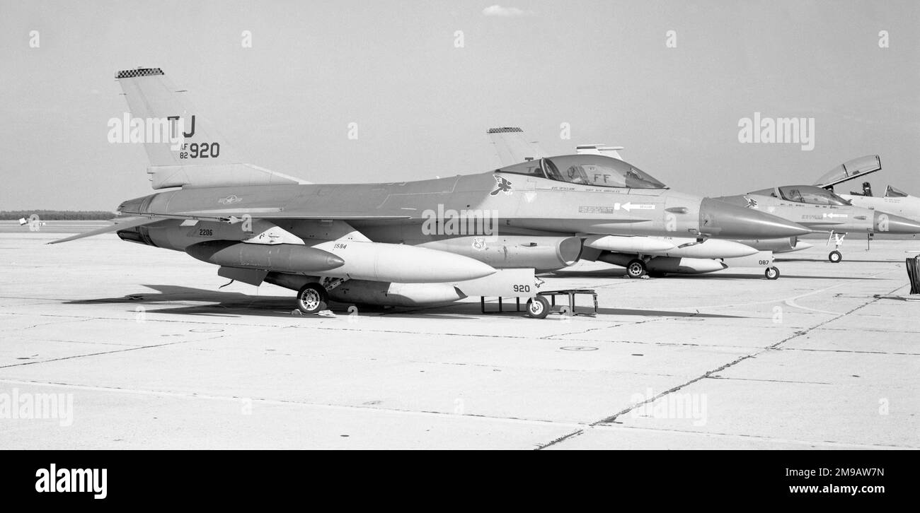 184th wing hi-res stock photography and images - Alamy