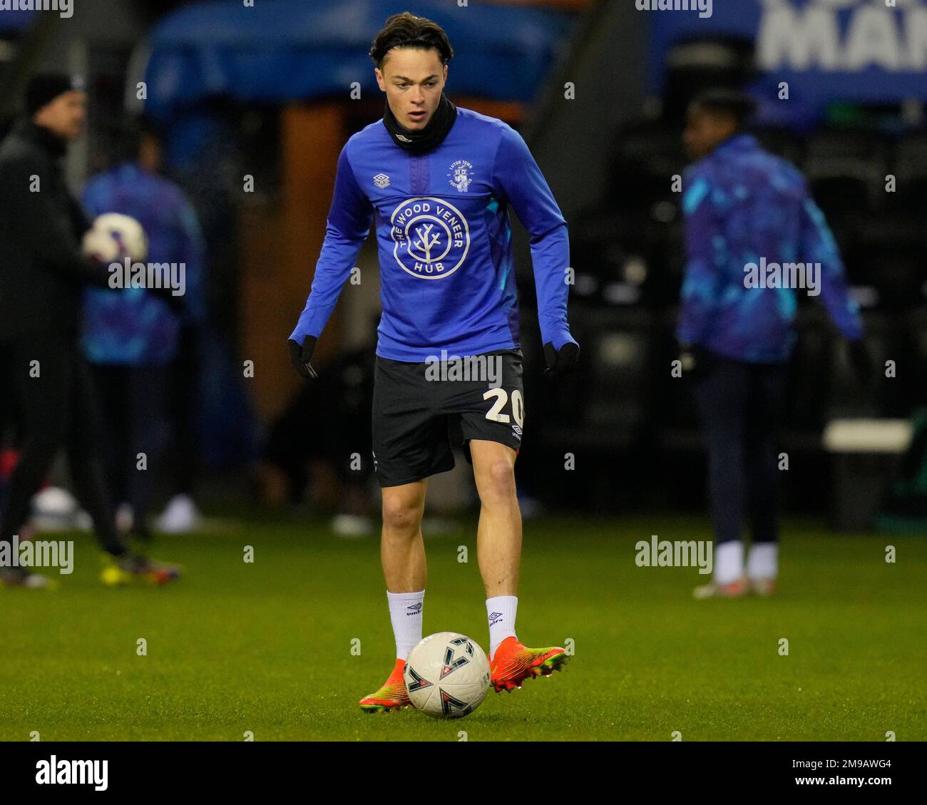 Louie Watson #20 of Luton Town warms up before the Emirates FA Cup ...