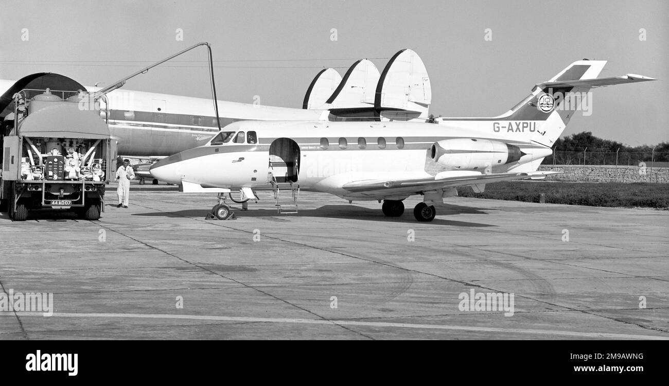 125 series hi-res stock photography and images - Alamy