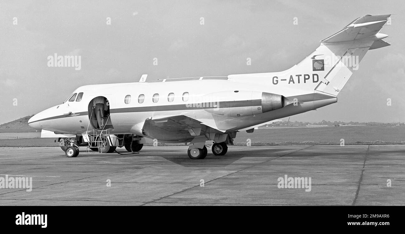 Hawker siddeley hs 125 series 1b hi-res stock photography and images - Alamy