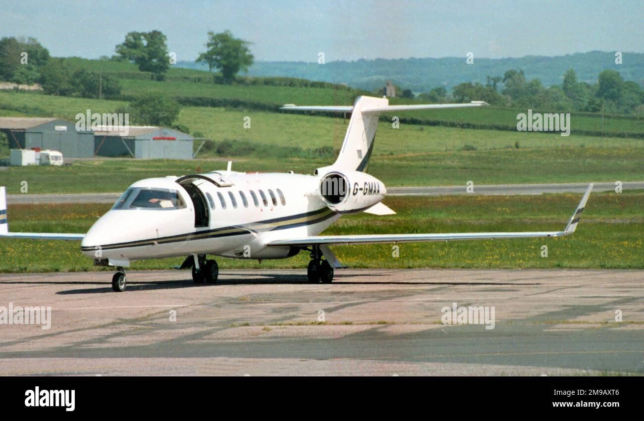 Learjet aircraft hi-res stock photography and images - Alamy