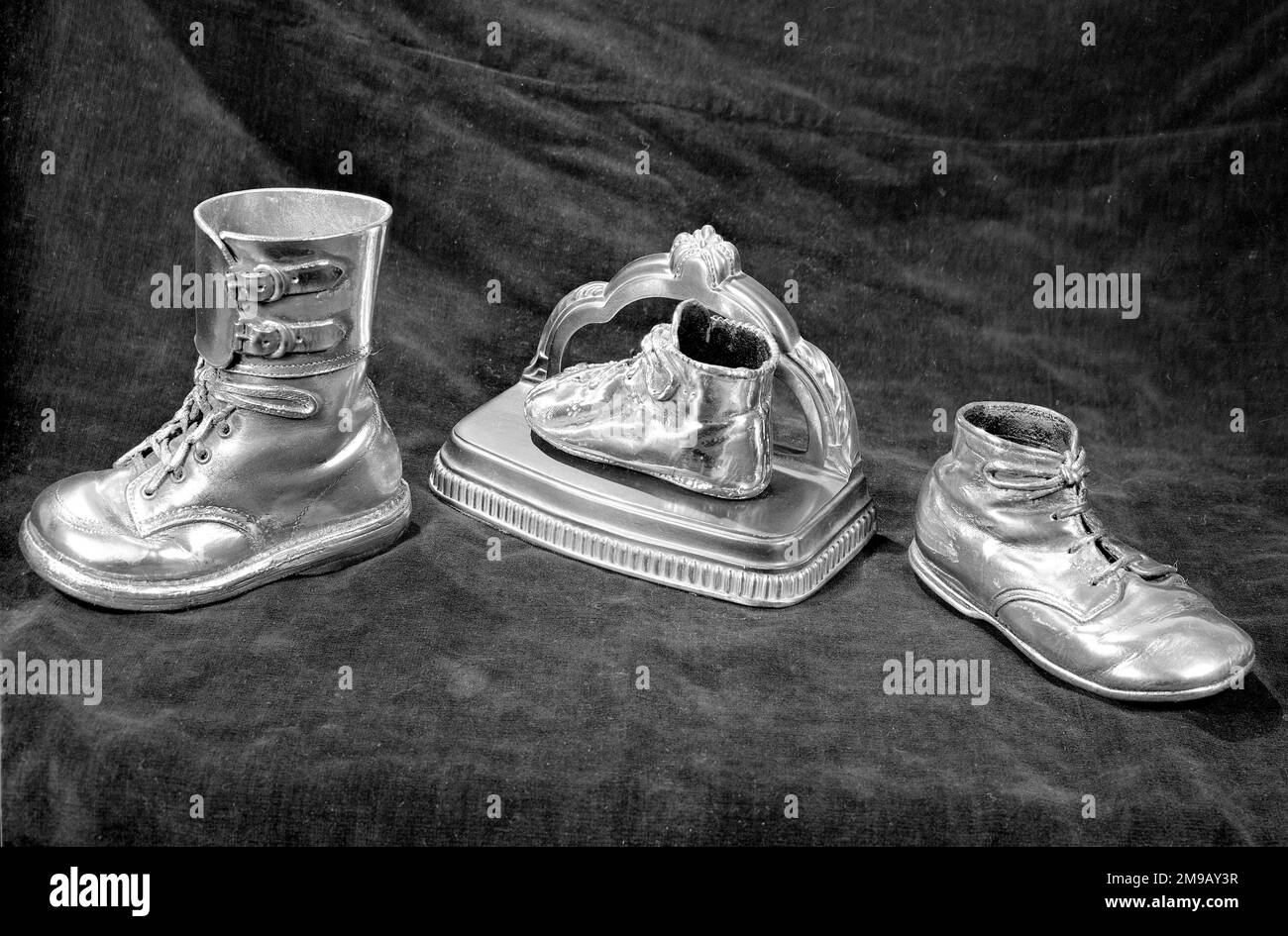 Silver and gold metal Black and White Stock Photos & Images - Alamy