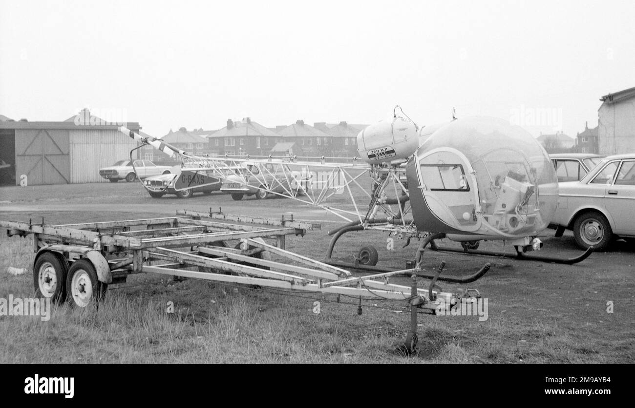 Bell 47g Black and White Stock Photos & Images - Alamy
