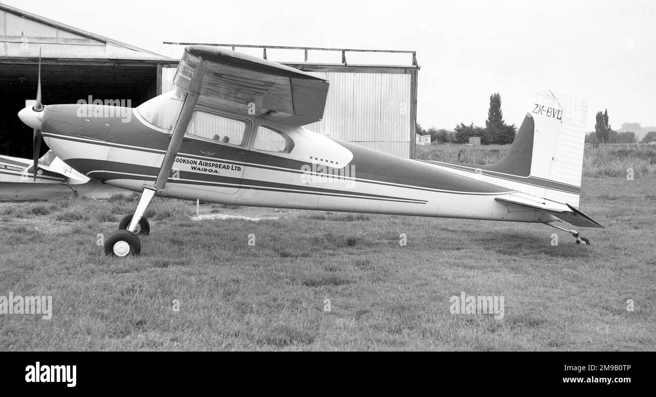 Airspread hi-res stock photography and images - Alamy