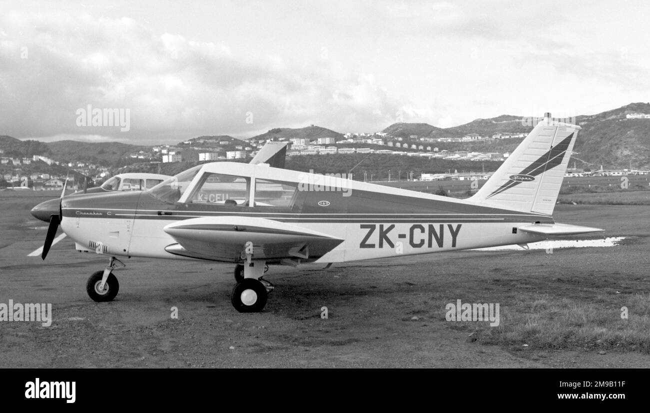 Piper PA-28-160 Cherokee Cruiser ZK-CNY (msn 28-4097), at Wellington ...