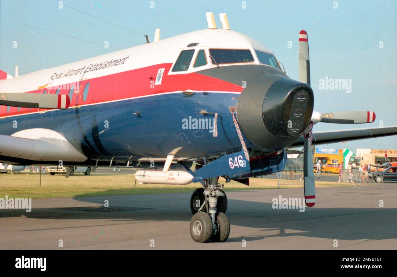 Royal Aircraft Establishment - Hawker Siddeley Andover C.1 XS646, in ...