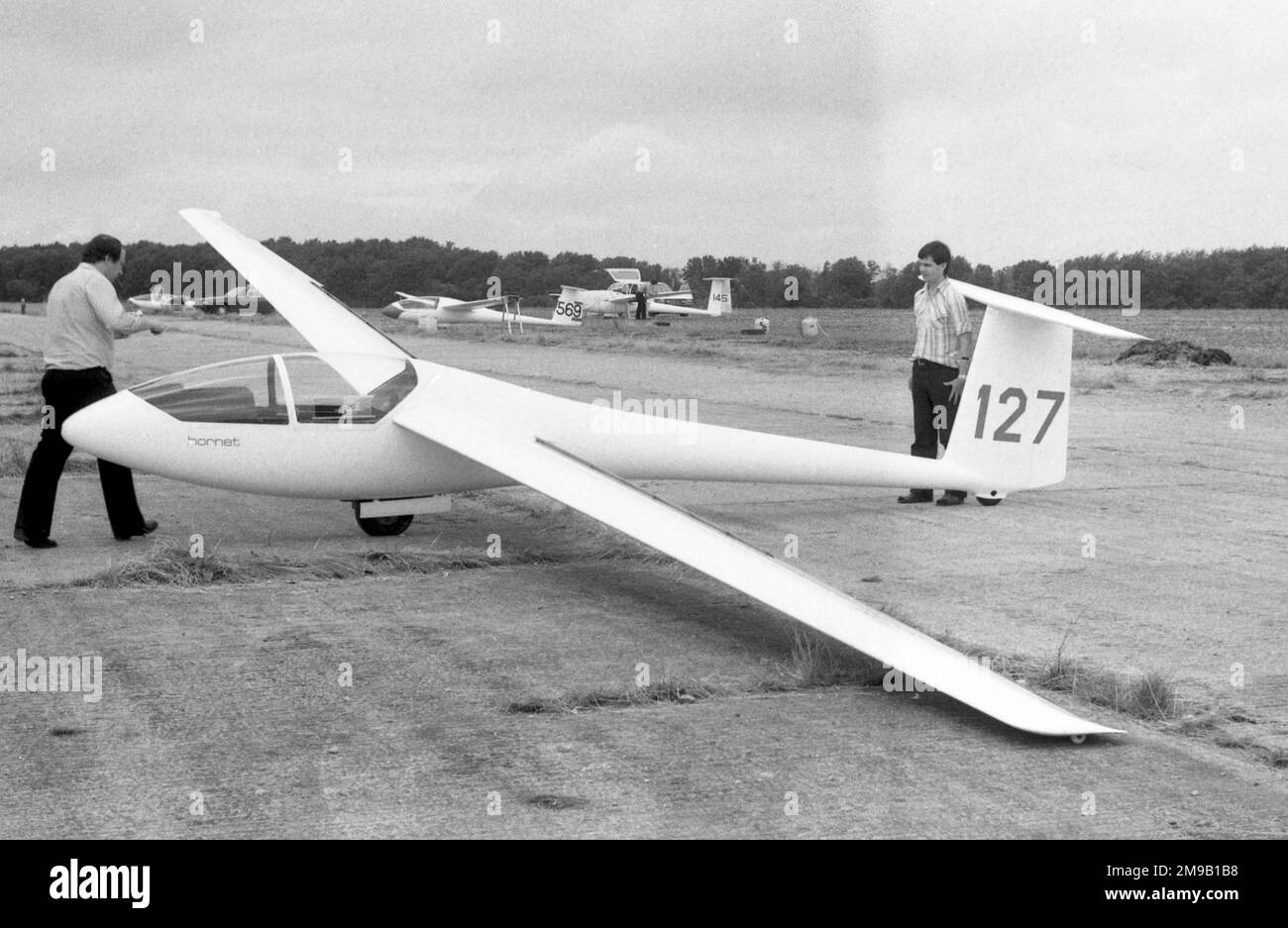 Lasham gliding club hi-res stock photography and images - Alamy