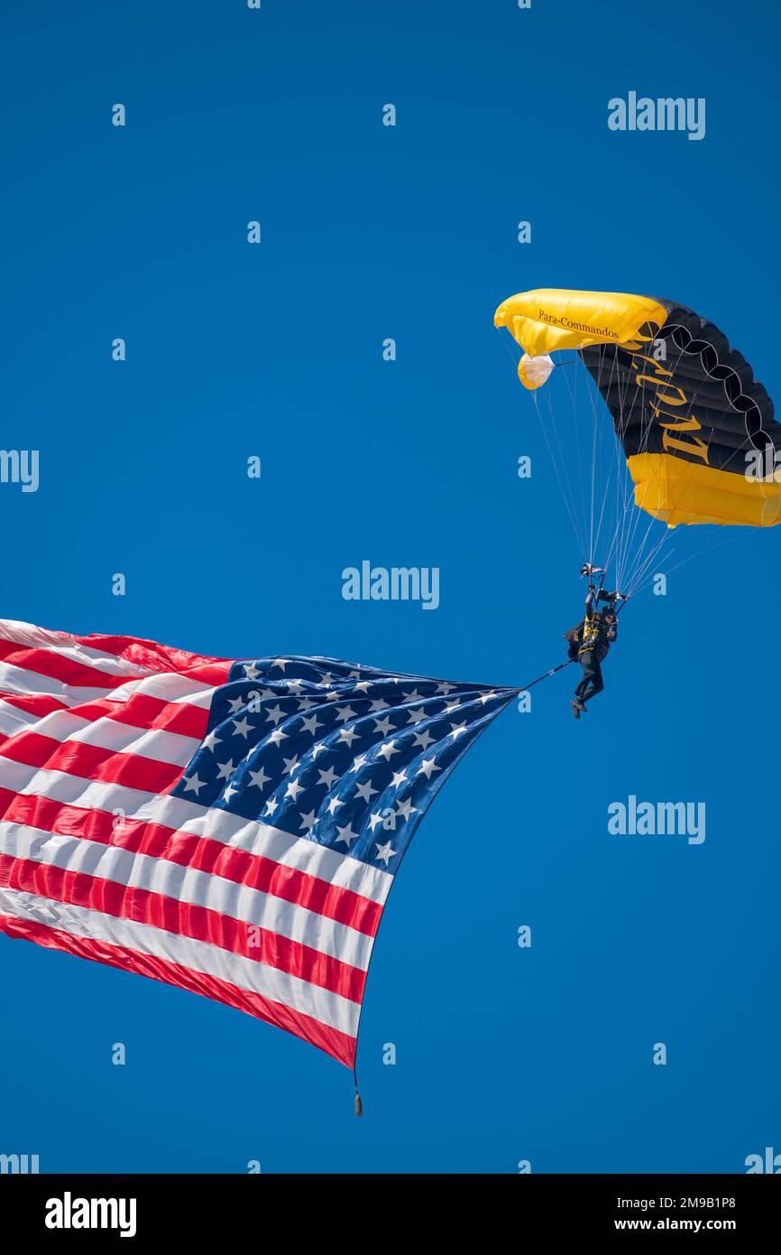 A U.S. Special Operations Command parachute team member, Para-Commando ...