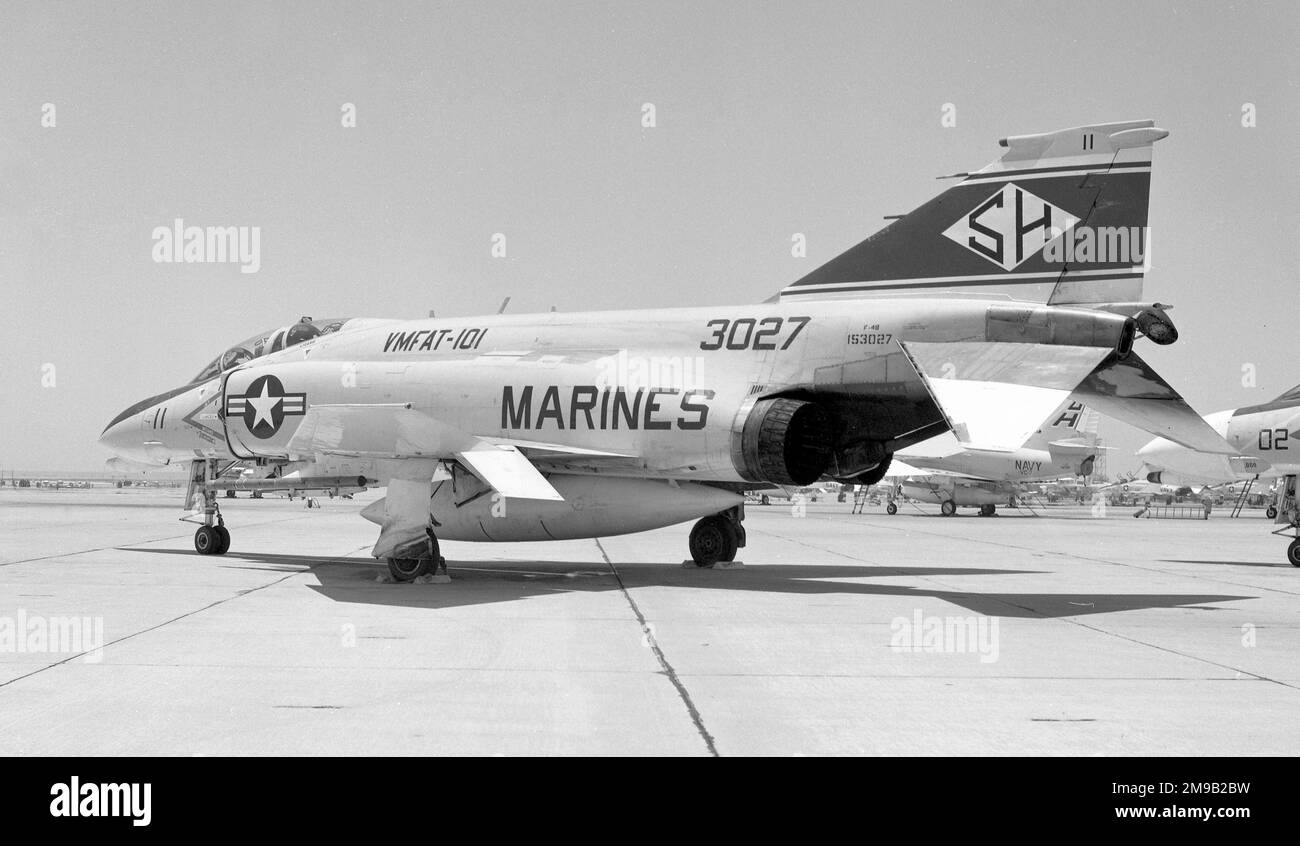 Mcdonnell f 4b phantom ii hi-res stock photography and images - Alamy