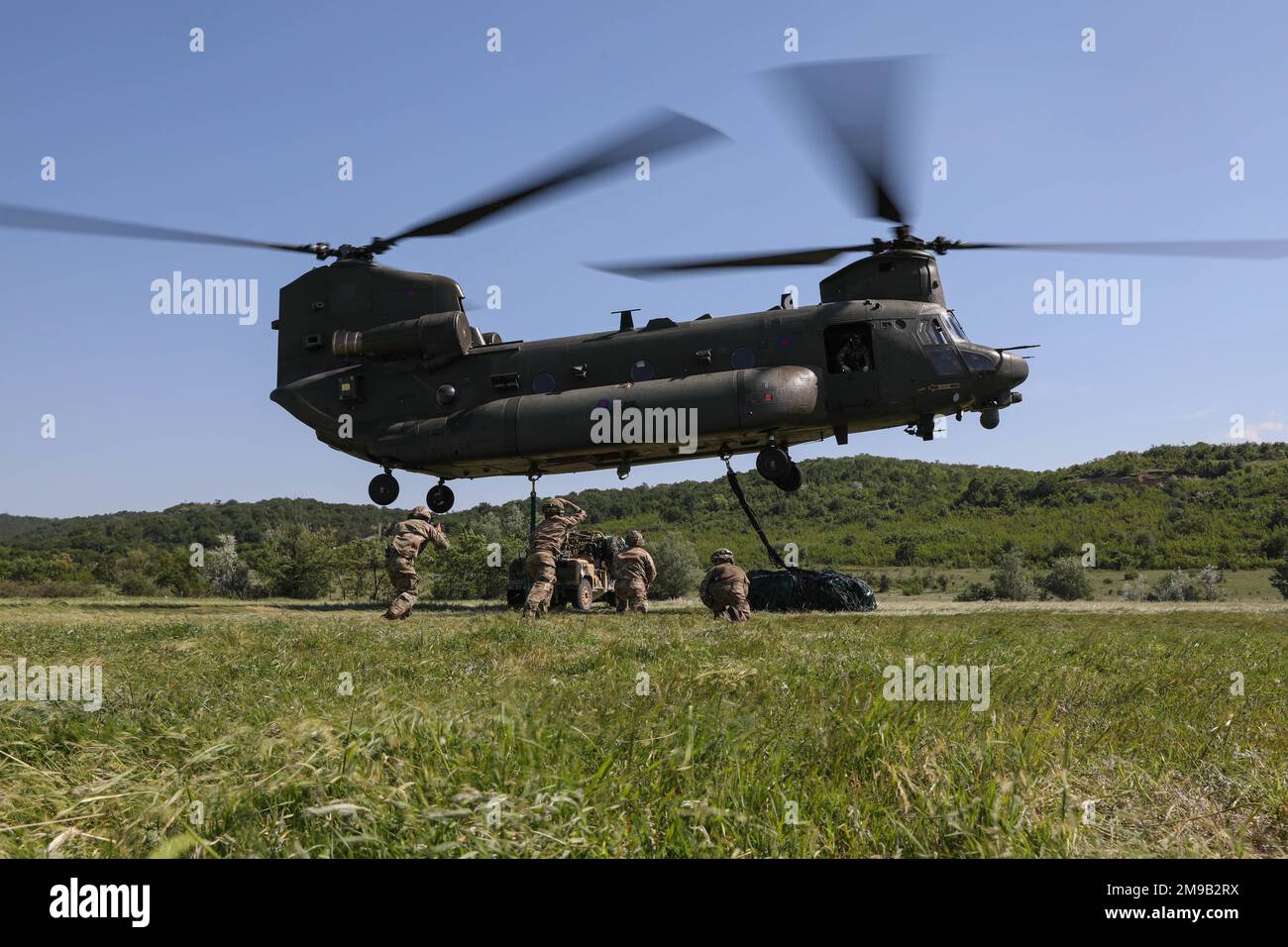 Soldiers assigned to the 13th Air Assault Support Regiment, Royal ...