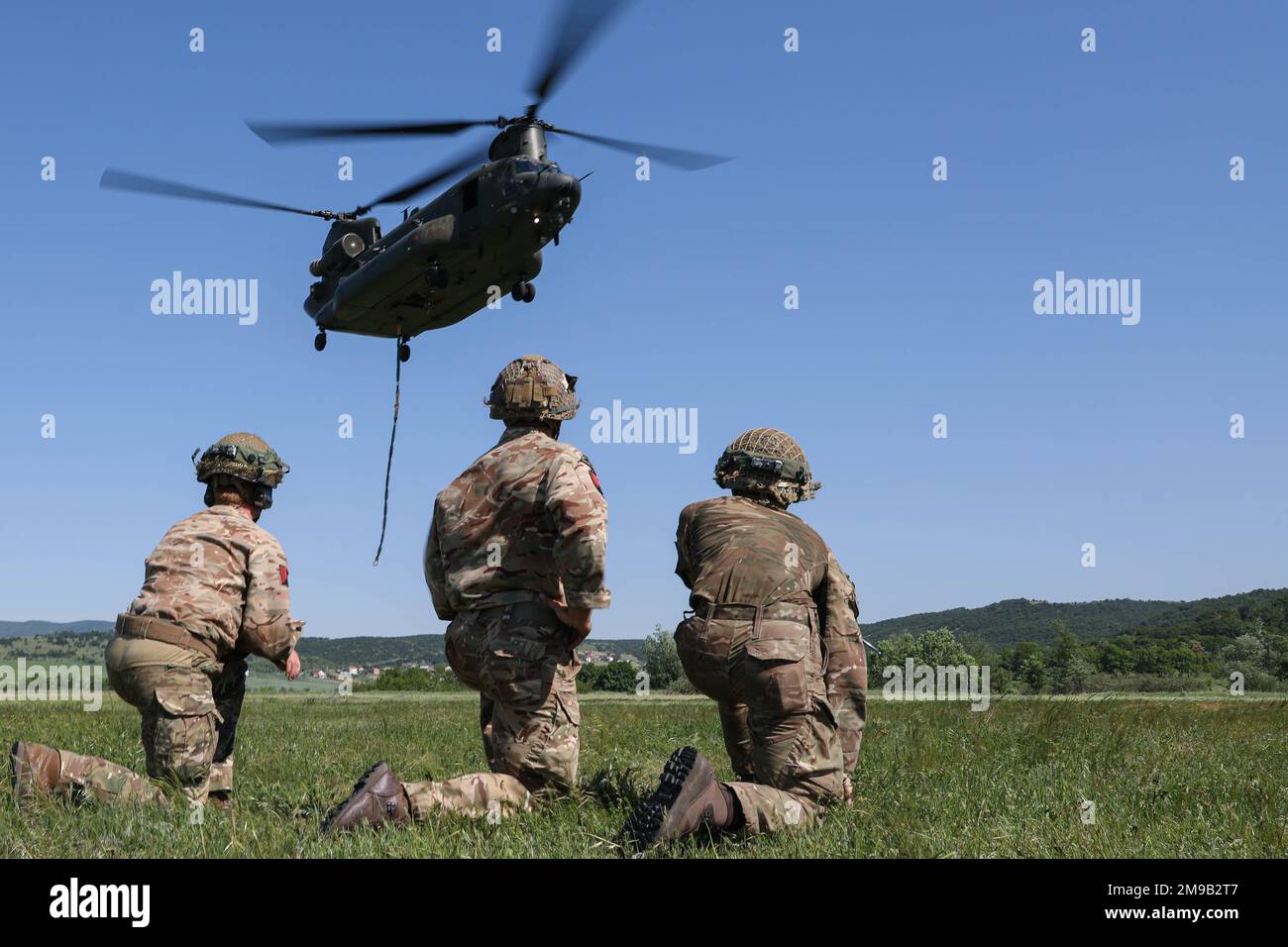 Soldiers assigned to the 13th Air Assault Support Regiment, Royal ...