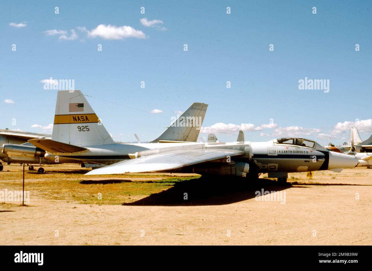 Davis monthan air force base retired hi-res stock photography and ...